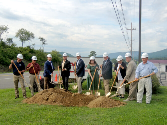 TIU hosts groundbreaking | News, Sports, Jobs - The Sentinel